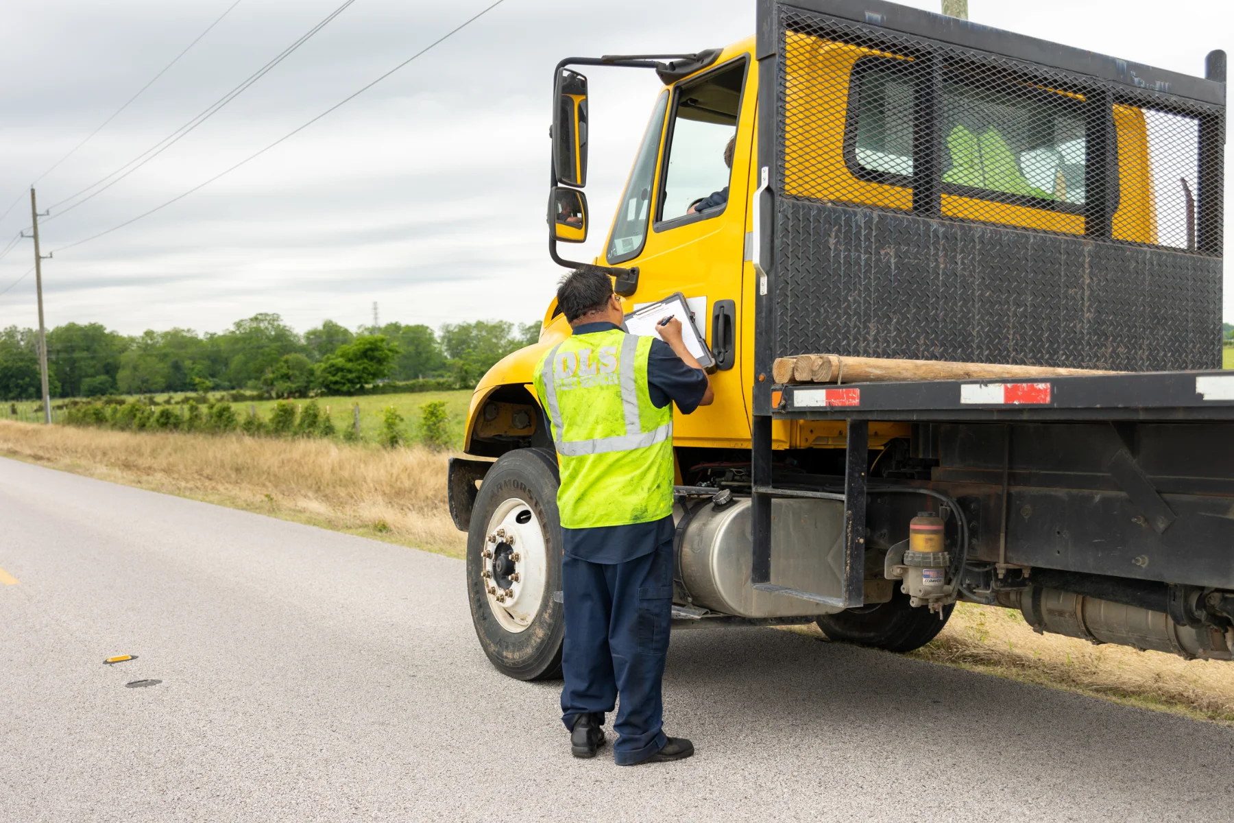 Truck Repair & Fleet Services in Rosenberg, TX | DLS